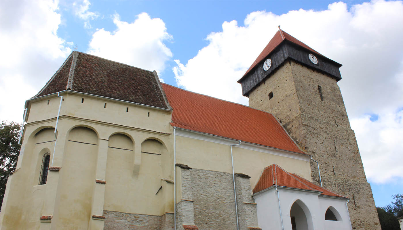 Biserica Fortificată din Ruja reabilitată în 4 ani - Opinia de Sibiu
